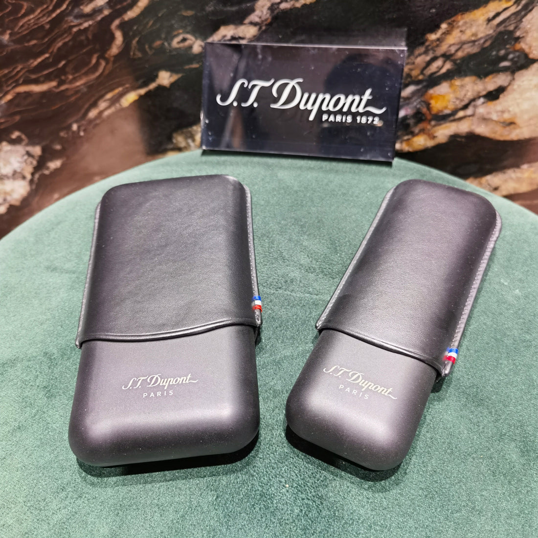 S.T. Dupont Matte Black Metal Cigar Case – Double Bay Cigar & Pipe